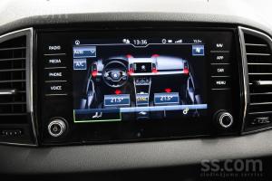 Zils Skoda Karoq 2022 Rīga, ar dzinēja tilpumu 1.00 L un nobraukumu 127 tūkst. km par 15690 €, foto 28 vietnē AUTOMOTO.COM.LV