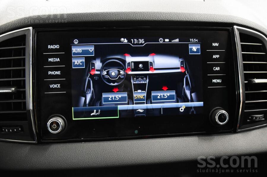 Zils Skoda Karoq 2022 Rīga, ar dzinēja tilpumu 1.00 L un nobraukumu 127 tūkst. km par 15690 €, foto 28 vietnē AUTOMOTO.COM.LV