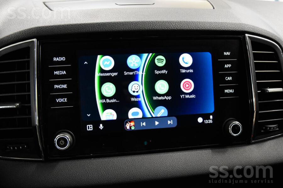 Zils Skoda Karoq 2022 Rīga, ar dzinēja tilpumu 1.00 L un nobraukumu 127 tūkst. km par 15690 €, foto 29 vietnē AUTOMOTO.COM.LV