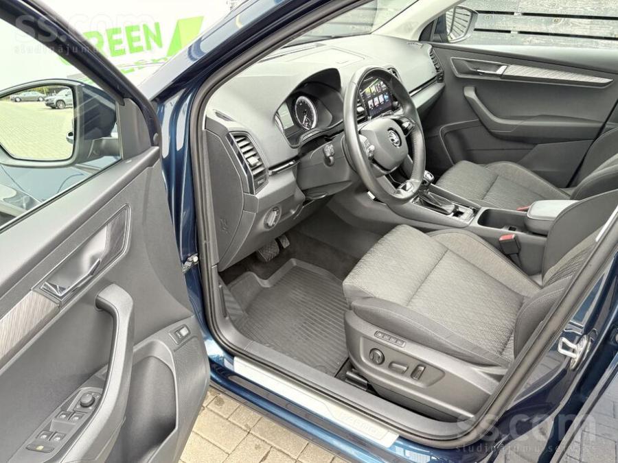 Blue Skoda Karoq 2022 in Riga, with an engine capacity of 1.50 L and mileage of 68 thousand km for 21900 €, photo 12 on AUTOMOTO.COM.LV