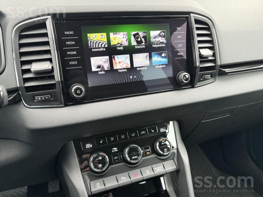 Blue Skoda Karoq 2022 in Riga, with an engine capacity of 1.50 L and mileage of 68 thousand km for 21900 €, photo 18 on AUTOMOTO.COM.LV