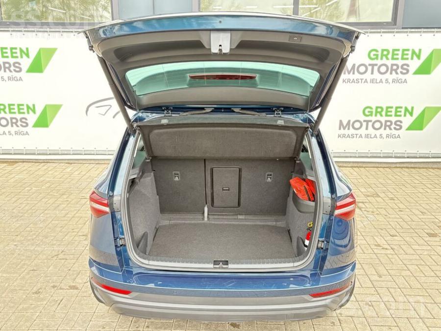 Blue Skoda Karoq 2022 in Riga, with an engine capacity of 1.50 L and mileage of 68 thousand km for 21900 €, photo 23 on AUTOMOTO.COM.LV