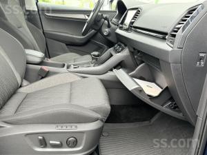 Blue Skoda Karoq 2022 in Riga, with an engine capacity of 1.50 L and mileage of 68 thousand km for 21900 €, photo 24 on AUTOMOTO.COM.LV