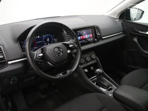 Blue Skoda Karoq 2023 in Vilnius, with an engine capacity of 2.00 L and mileage of 172 thousand km for 21999 €, photo 17 on AUTOMOTO.COM.LV