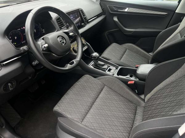 Blue Skoda Karoq 2023 in Vilnius, with an engine capacity of 1.50 L and mileage of 182 thousand km for 17902 €, photo 9 on AUTOMOTO.COM.LV