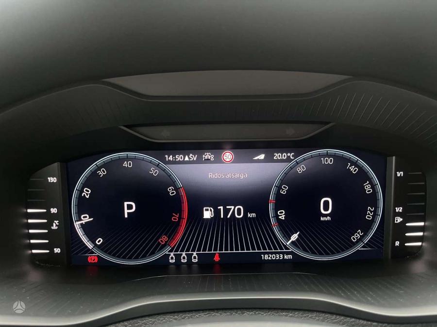 Синий Шкода Karoq 2023 в Вильнюс, объемом двигателя 1.50 л и пробегом 182 тыс. км за 17902 €, фото 17 на AUTOMOTO.COM.LV
