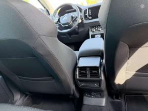 Blue Skoda Karoq 2023 in Kaunas, with an engine capacity of 1.50 L and mileage of 16 thousand km for 25000 €, photo 16 on AUTOMOTO.COM.LV