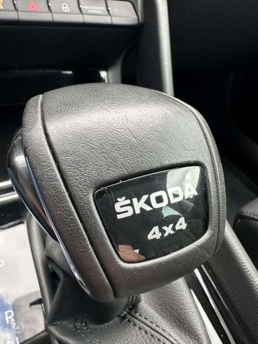Zils Skoda Karoq 2023 Klaipėda, ar dzinēja tilpumu 1.97 L un nobraukumu 202 tūkst. km par 24980 €, foto 37 vietnē AUTOMOTO.COM.LV