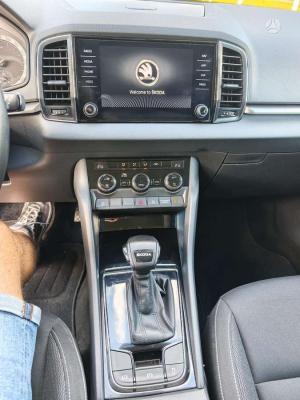 Zils Skoda Karoq 2023 Tauragė, ar dzinēja tilpumu 1.97 L un nobraukumu 200 tūkst. km par 16300 €, foto 25 vietnē AUTOMOTO.COM.LV