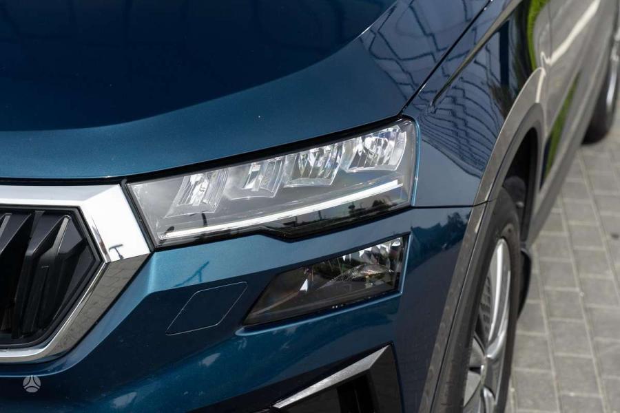 Zils Skoda Karoq 2023 Viļņa, ar dzinēja tilpumu 1.50 L un nobraukumu 83 tūkst. km par 25900 €, foto 8 vietnē AUTOMOTO.COM.LV
