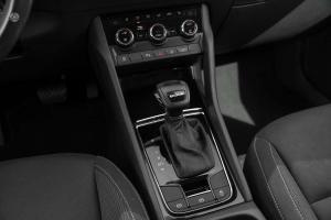 Zils Skoda Karoq 2023 Viļņa, ar dzinēja tilpumu 1.50 L un nobraukumu 83 tūkst. km par 25900 €, foto 16 vietnē AUTOMOTO.COM.LV