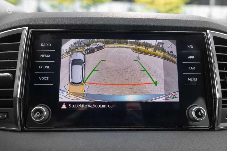 Zils Skoda Karoq 2023 Viļņa, ar dzinēja tilpumu 1.50 L un nobraukumu 83 tūkst. km par 25900 €, foto 21 vietnē AUTOMOTO.COM.LV