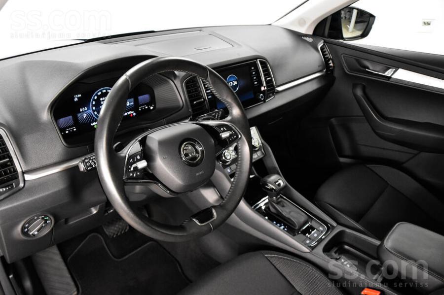 Blue Skoda Karoq 2023 in Riga, with an engine capacity of 1.50 L and mileage of 44 thousand km for 22590 €, photo 13 on AUTOMOTO.COM.LV