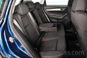 Blue Skoda Karoq 2023 in Riga, with an engine capacity of 1.50 L and mileage of 44 thousand km for 22590 €, photo 17 on AUTOMOTO.COM.LV