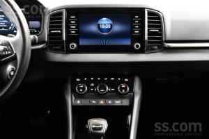 Blue Skoda Karoq 2023 in Riga, with an engine capacity of 1.50 L and mileage of 44 thousand km for 22590 €, photo 21 on AUTOMOTO.COM.LV