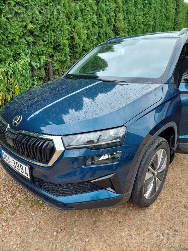 Zils Skoda Karoq 2024 Jelgava, ar dzinēja tilpumu 1.50 L un nobraukumu 43 tūkst. km par 23500 €, foto 9 vietnē AUTOMOTO.COM.LV