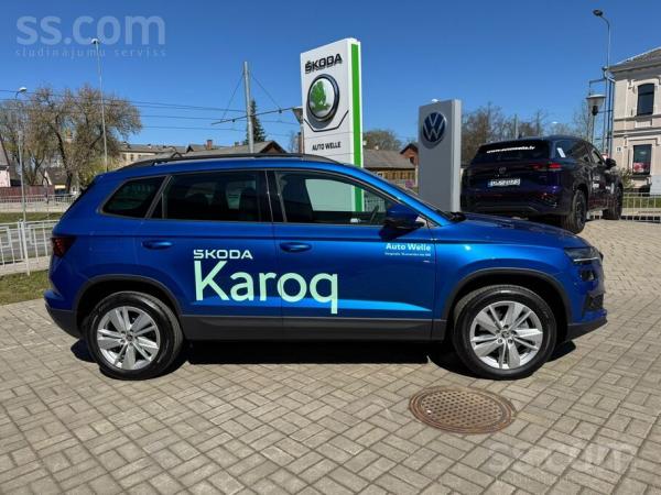 Blue Skoda Karoq 2025 in Daugavpils, with an engine capacity of 1.50 L and mileage of 7 thousand km for 27200 €, photo 4 on AUTOMOTO.COM.LV