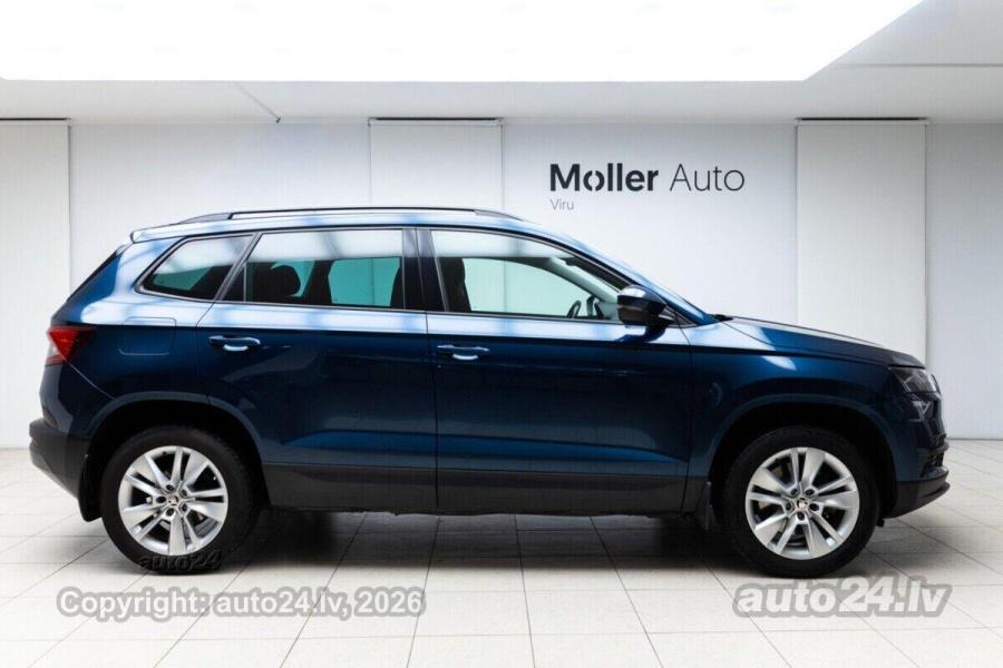 Blue Skoda Karoq 2018 in Johvi, with an engine capacity of 1.50 L and mileage of 142 thousand km for 15500 €, photo 3 on AUTOMOTO.COM.LV