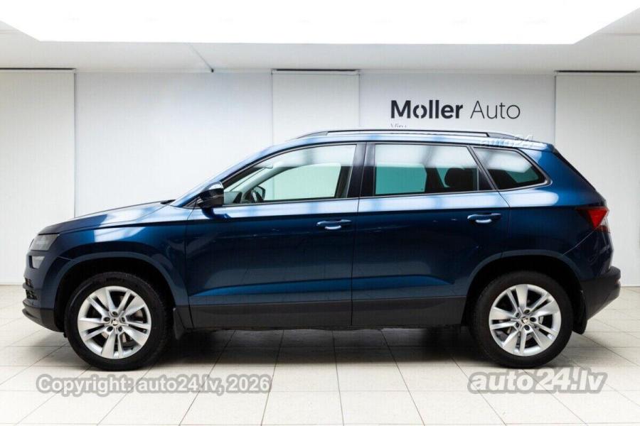 Blue Skoda Karoq 2018 in Johvi, with an engine capacity of 1.50 L and mileage of 142 thousand km for 15500 €, photo 4 on AUTOMOTO.COM.LV