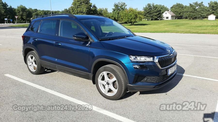 Zils Skoda Karoq 2024 Tallina, ar dzinēja tilpumu 1.50 L un nobraukumu 70 tūkst. km par 25000 €, foto 4 vietnē AUTOMOTO.COM.LV