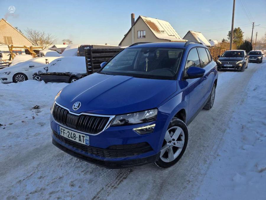 Zils Skoda Karoq 2019 Tauragė, ar dzinēja tilpumu 1.60 L un nobraukumu 282 tūkst. km par 11200 €, foto 2 vietnē AUTOMOTO.COM.LV