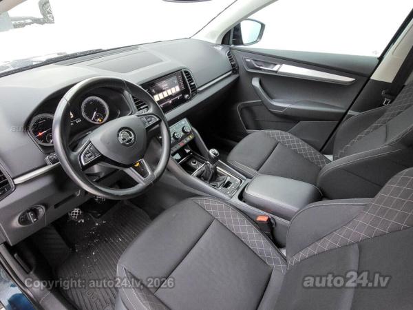 Blue Skoda Karoq 2018 in Tallinn, with an engine capacity of 1.50 L and mileage of 159 thousand km for 13995 €, photo 11 on AUTOMOTO.COM.LV