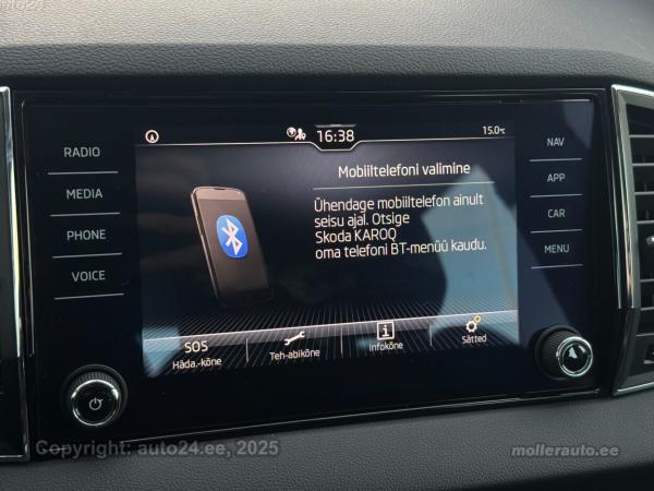 Blue Skoda Karoq 2020 in Parnu, with an engine capacity of 1.60 L and mileage of 113 thousand km for 16900 €, photo 11 on AUTOMOTO.COM.LV