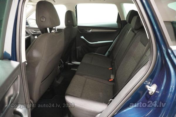 Blue Skoda Karoq 2020 in Tallinn, with an engine capacity of 1.50 L and mileage of 172 thousand km for 16900 €, photo 10 on AUTOMOTO.COM.LV