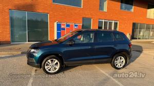 Zils Skoda Karoq 2021 Tallina, ar dzinēja tilpumu 1.50 L un nobraukumu 125 tūkst. km par 17500 €, foto 2 vietnē AUTOMOTO.COM.LV