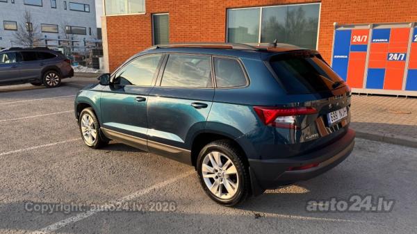 Blue Skoda Karoq 2021 in Tallinn, with an engine capacity of 1.50 L and mileage of 125 thousand km for 17500 €, photo 3 on AUTOMOTO.COM.LV