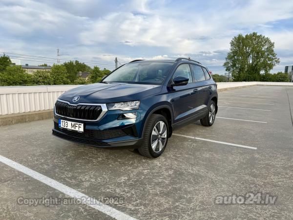 Blue Skoda Karoq 2023 in Tallinn, with an engine capacity of 1.50 L and mileage of 36 thousand km for 26000 €, photo 1 on AUTOMOTO.COM.LV