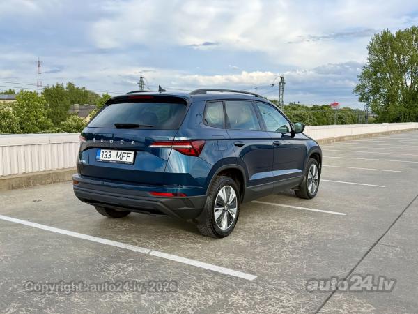 Blue Skoda Karoq 2023 in Tallinn, with an engine capacity of 1.50 L and mileage of 36 thousand km for 26000 €, photo 5 on AUTOMOTO.COM.LV