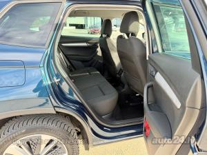 Zils Skoda Karoq 2023 Tallina, ar dzinēja tilpumu 1.50 L un nobraukumu 36 tūkst. km par 26000 €, foto 14 vietnē AUTOMOTO.COM.LV