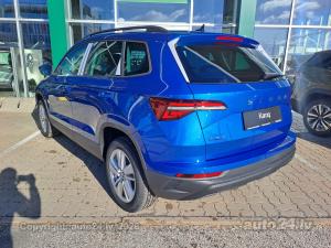 Blue Skoda Karoq 2026 in Tartu, with an engine capacity of 1.50 L and mileage of 0 thousand km for 33379 €, photo 3 on AUTOMOTO.COM.LV