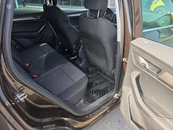 Brūns Skoda Karoq 2018 Kauņa, ar dzinēja tilpumu 1.60 L un nobraukumu 246 tūkst. km par 12500 €, foto 6 vietnē AUTOMOTO.COM.LV