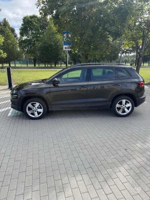 Brown Skoda Karoq 2018 in Taurage, with an engine capacity of 1.60 L and mileage of 240 thousand km for 11200 €, photo 6 on AUTOMOTO.COM.LV