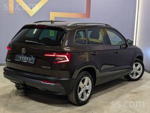 Brown Skoda Karoq 2018 in Jurmala, with an engine capacity of 1.60 L and mileage of 223 thousand km for 12950 €, photo 5 on AUTOMOTO.COM.LV