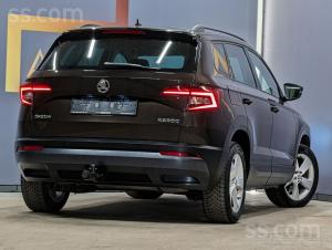 Brown Skoda Karoq 2018 in Jurmala, with an engine capacity of 1.60 L and mileage of 223 thousand km for 12950 €, photo 9 on AUTOMOTO.COM.LV