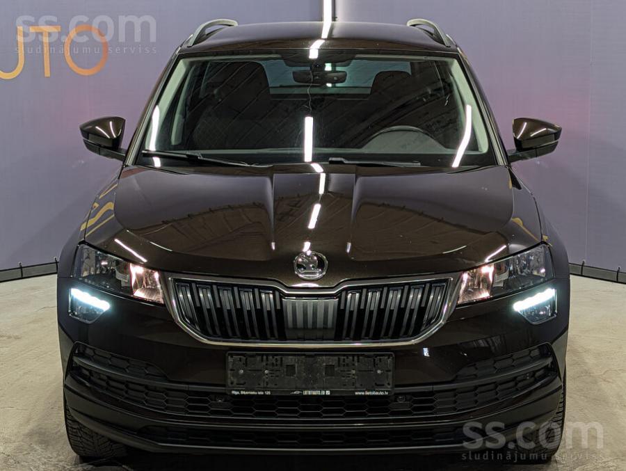 Brown Skoda Karoq 2018 in Jurmala, with an engine capacity of 1.60 L and mileage of 223 thousand km for 12950 €, photo 10 on AUTOMOTO.COM.LV