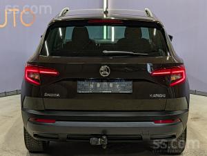 Brown Skoda Karoq 2018 in Jurmala, with an engine capacity of 1.60 L and mileage of 223 thousand km for 12950 €, photo 11 on AUTOMOTO.COM.LV