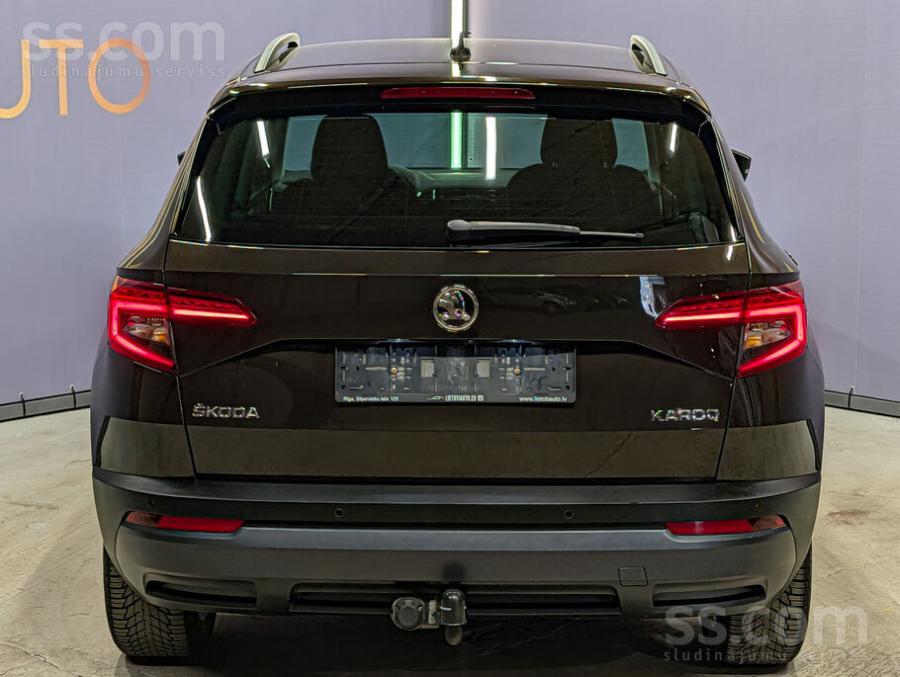 Brown Skoda Karoq 2018 in Jurmala, with an engine capacity of 1.60 L and mileage of 223 thousand km for 12950 €, photo 11 on AUTOMOTO.COM.LV