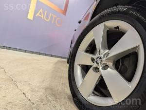 Brown Skoda Karoq 2018 in Jurmala, with an engine capacity of 1.60 L and mileage of 223 thousand km for 12950 €, photo 12 on AUTOMOTO.COM.LV