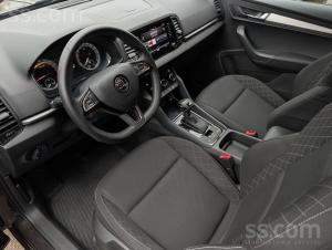 Brown Skoda Karoq 2018 in Jurmala, with an engine capacity of 1.60 L and mileage of 223 thousand km for 12950 €, photo 13 on AUTOMOTO.COM.LV