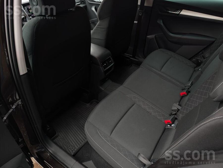 Brown Skoda Karoq 2018 in Jurmala, with an engine capacity of 1.60 L and mileage of 223 thousand km for 12950 €, photo 16 on AUTOMOTO.COM.LV