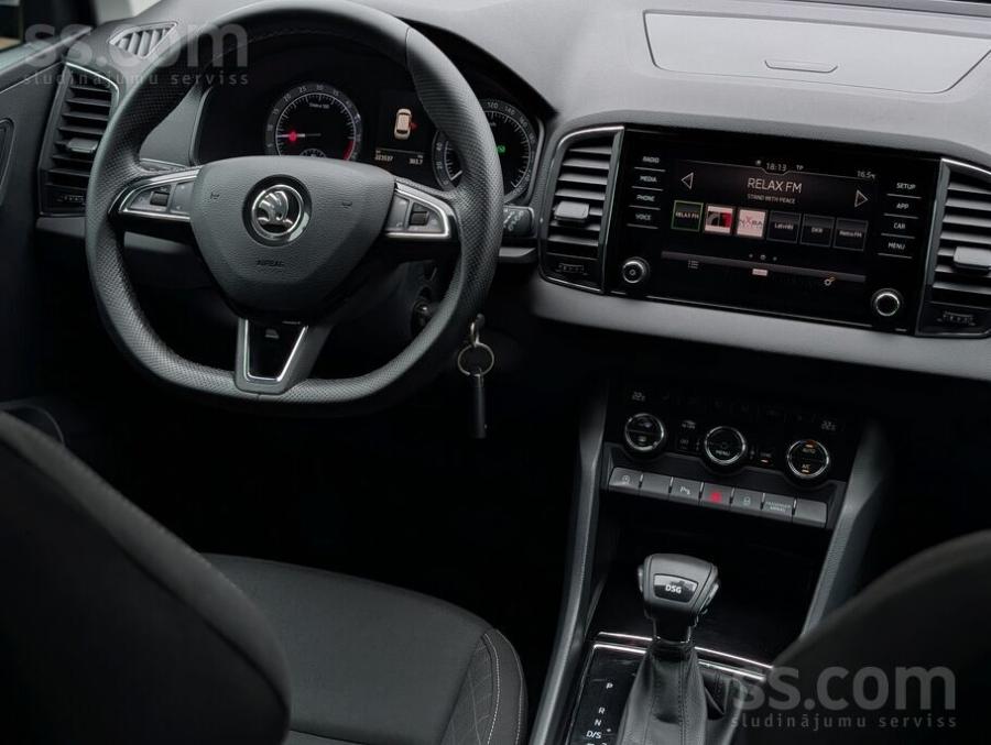 Brown Skoda Karoq 2018 in Jurmala, with an engine capacity of 1.60 L and mileage of 223 thousand km for 12950 €, photo 24 on AUTOMOTO.COM.LV