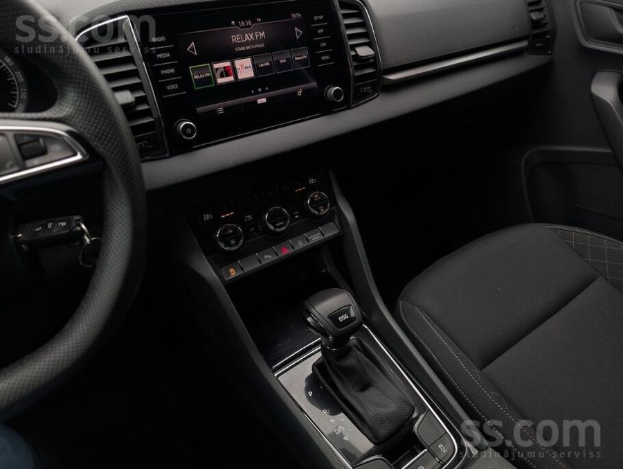 Brown Skoda Karoq 2018 in Jurmala, with an engine capacity of 1.60 L and mileage of 223 thousand km for 12950 €, photo 26 on AUTOMOTO.COM.LV