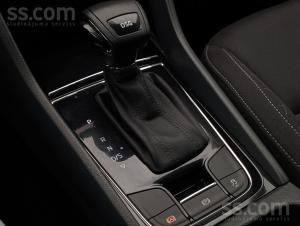 Brown Skoda Karoq 2018 in Jurmala, with an engine capacity of 1.60 L and mileage of 223 thousand km for 12950 €, photo 27 on AUTOMOTO.COM.LV