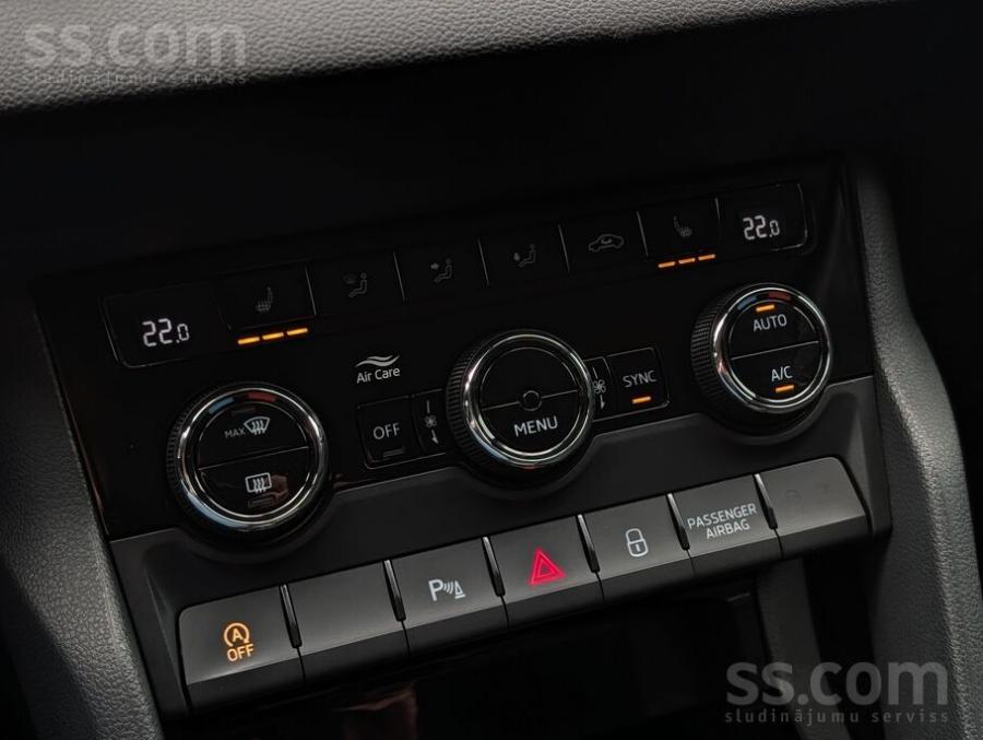 Brown Skoda Karoq 2018 in Jurmala, with an engine capacity of 1.60 L and mileage of 223 thousand km for 12950 €, photo 28 on AUTOMOTO.COM.LV