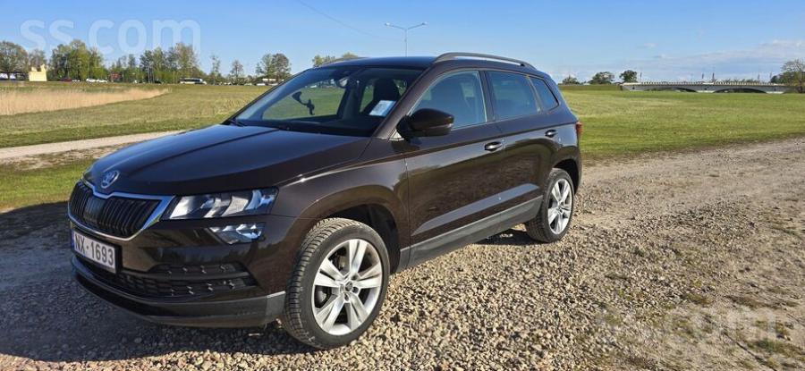 Brūns Skoda Karoq 2019 Jelgava, ar dzinēja tilpumu 1.60 L un nobraukumu 158 tūkst. km par 18888 €, foto 2 vietnē AUTOMOTO.COM.LV