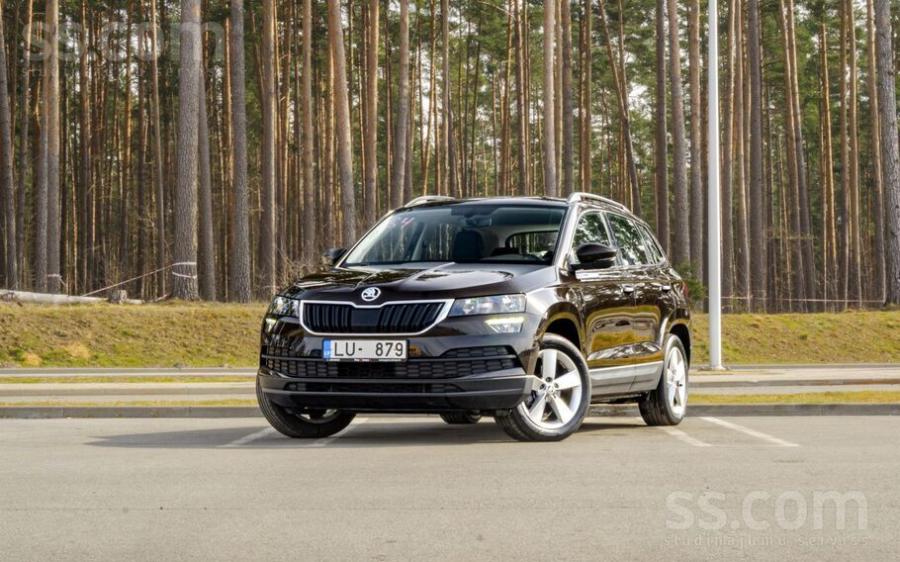 Коричневый Шкода Karoq 2019 в Рига, объемом двигателя 1.60 л и пробегом 135 тыс. км за 15590 €, фото 1 на AUTOMOTO.COM.LV
